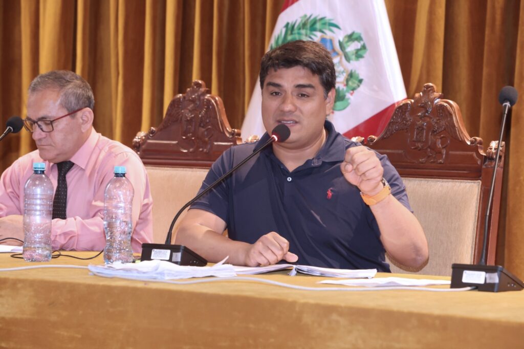 Mientras Trujillo sufre por la inseguridad ciudadana, el alcalde Mario ...